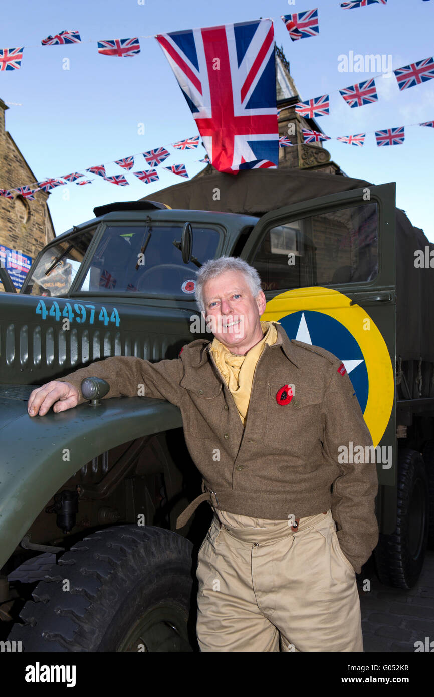 UK, England, Yorkshire, Haworth 40s Weekend David Dean, with a Diamond ...