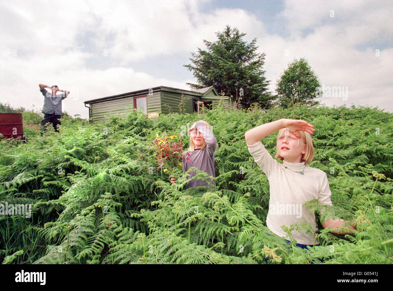 Carbeth hutters hi-res stock photography and images - Alamy