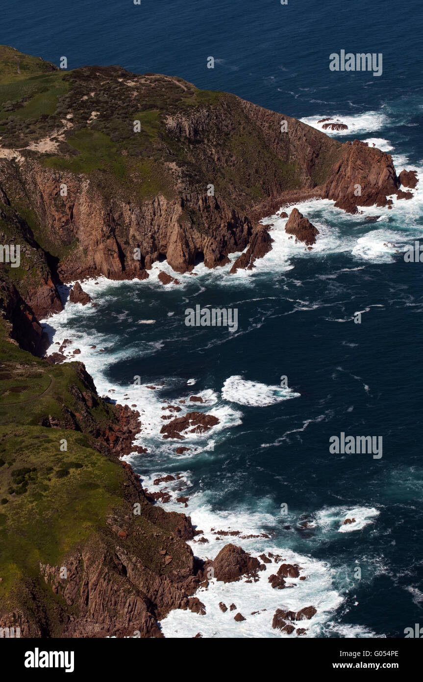 Aerial view ocean cliff steep hi-res stock photography and images - Alamy