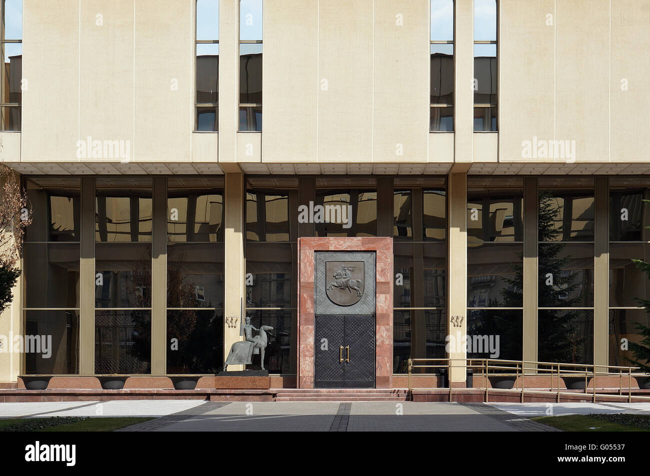 Lithuanian parliament building hi-res stock photography and images - Alamy
