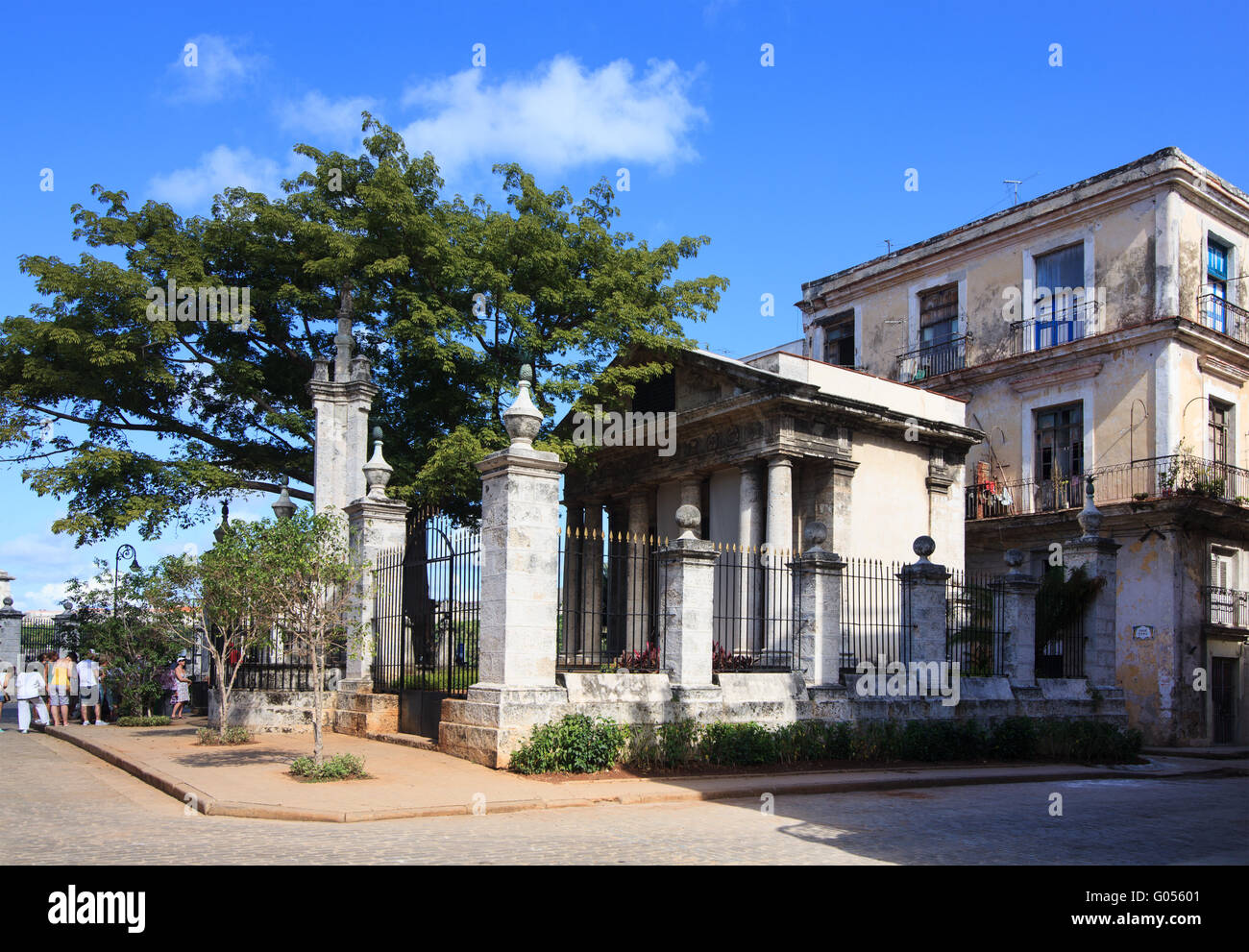 Seiba sacred tree near the small temple of spruce Templete Stock Photo ...