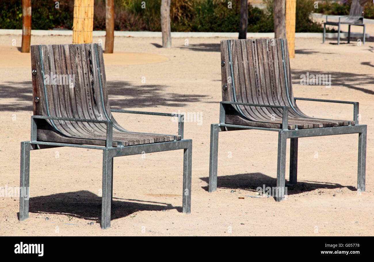 Places to sit hi-res stock photography and images - Alamy