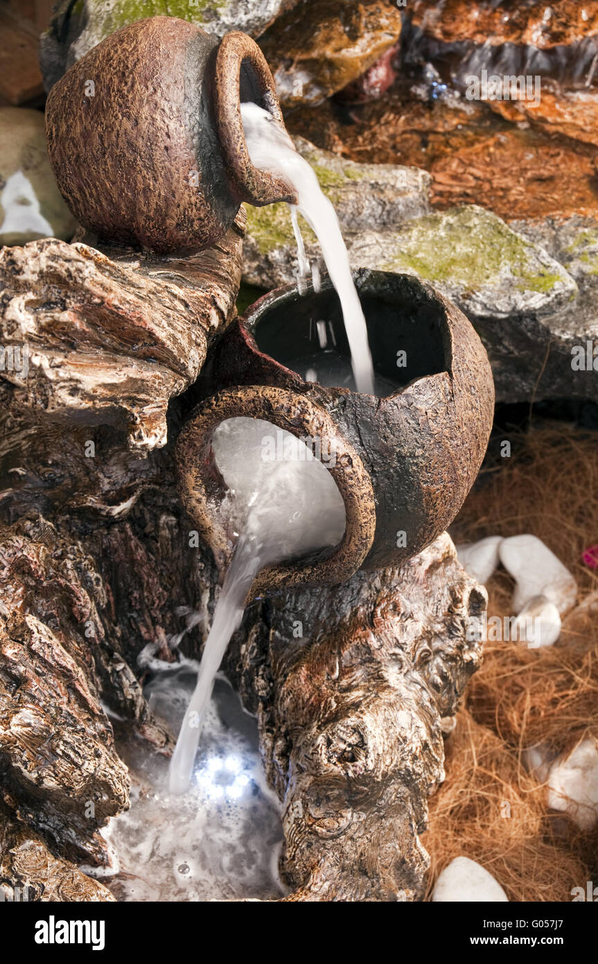 Flowing artwork hi-res stock photography and images - Alamy