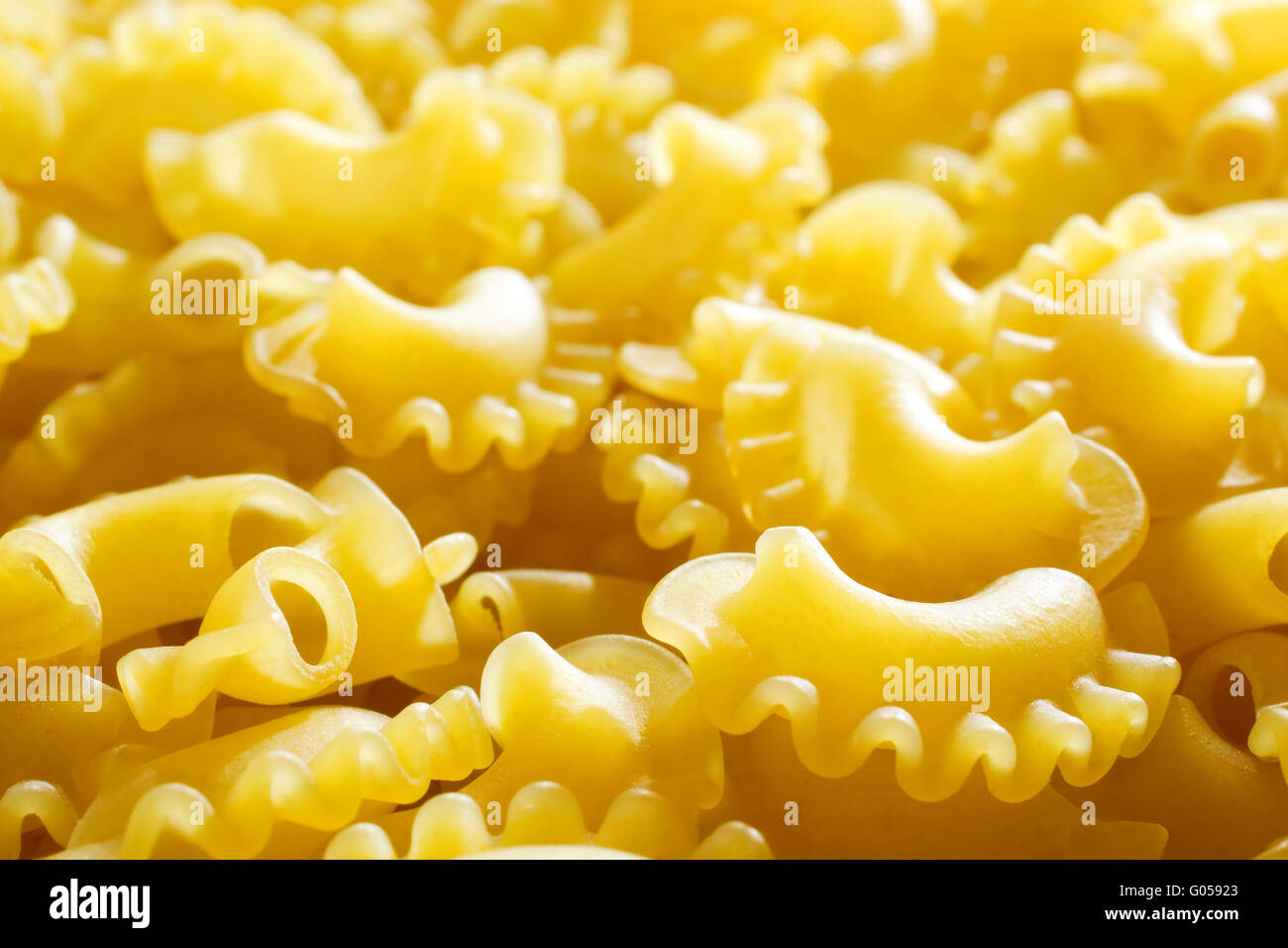 Macaroni closeup background Stock Photo - Alamy