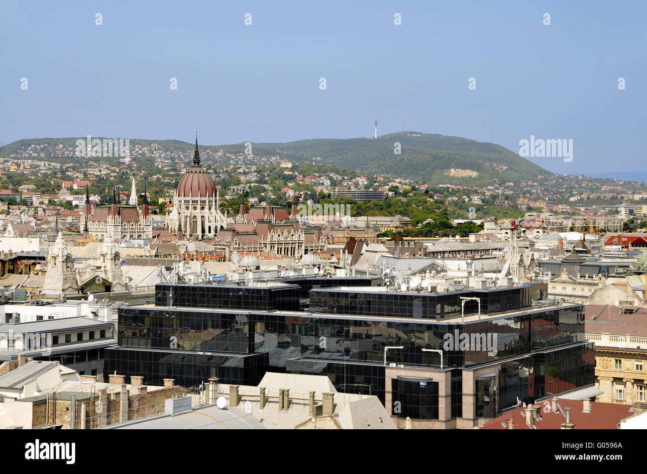 Housetops hi-res stock photography and images - Alamy