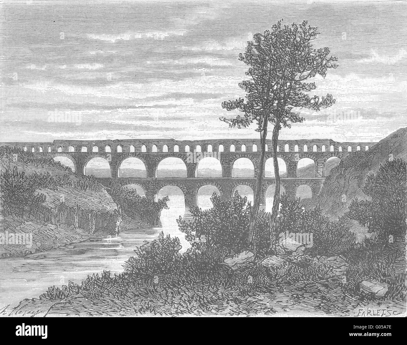 Pont du gard Black and White Stock Photos & Images - Alamy