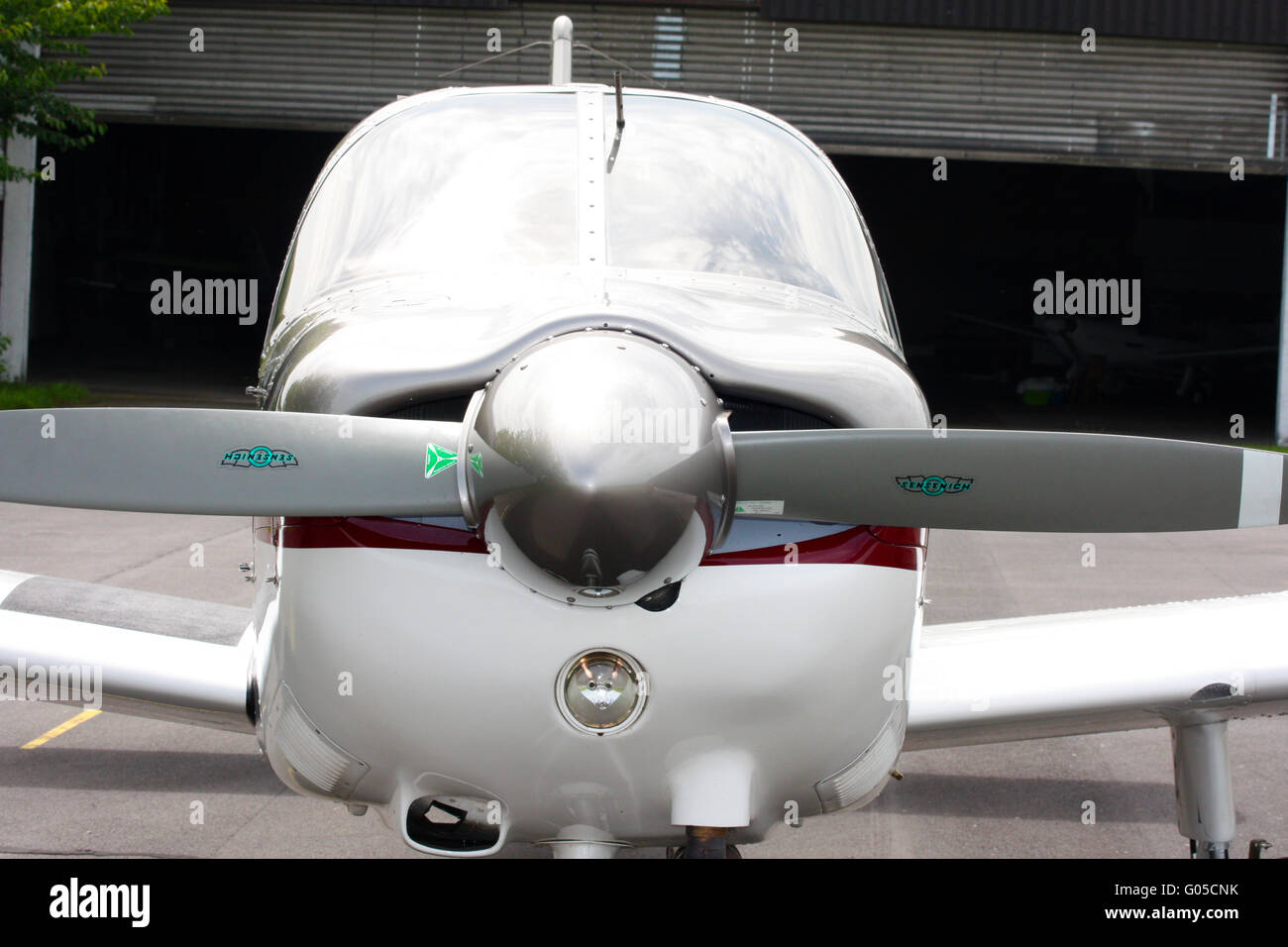 Piper aircraft cockpit hi-res stock photography and images - Alamy