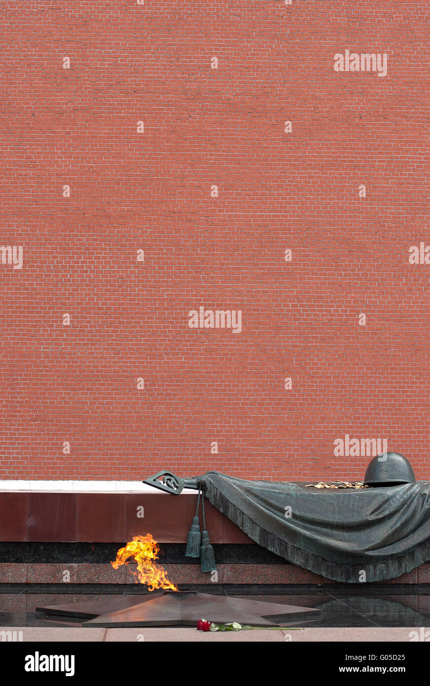 Eternal Flame - Tomb Of The Unknown Soldier to Moscow Stock Photo - Alamy