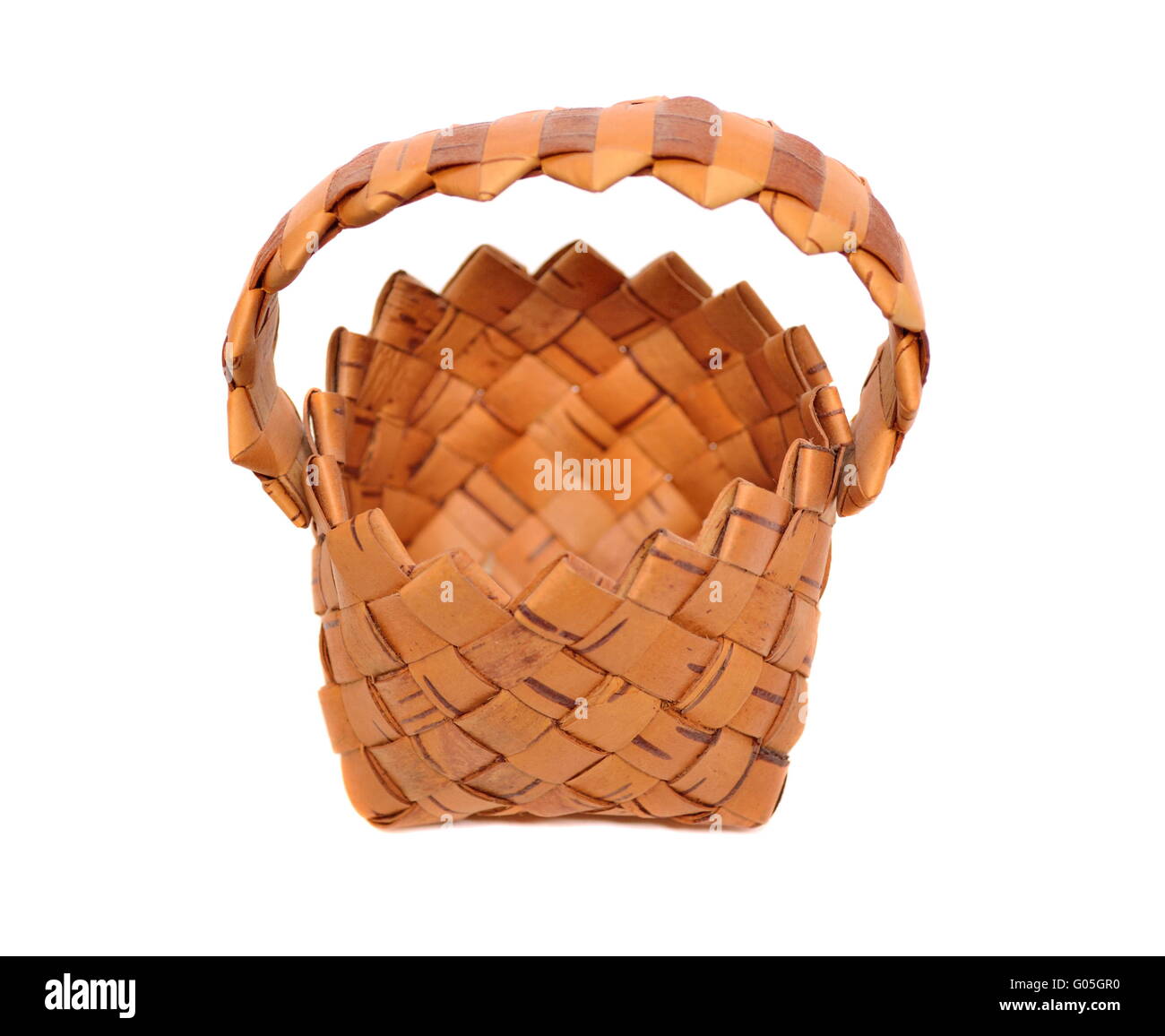 Old fashioned shopping basket hi-res stock photography and images - Alamy