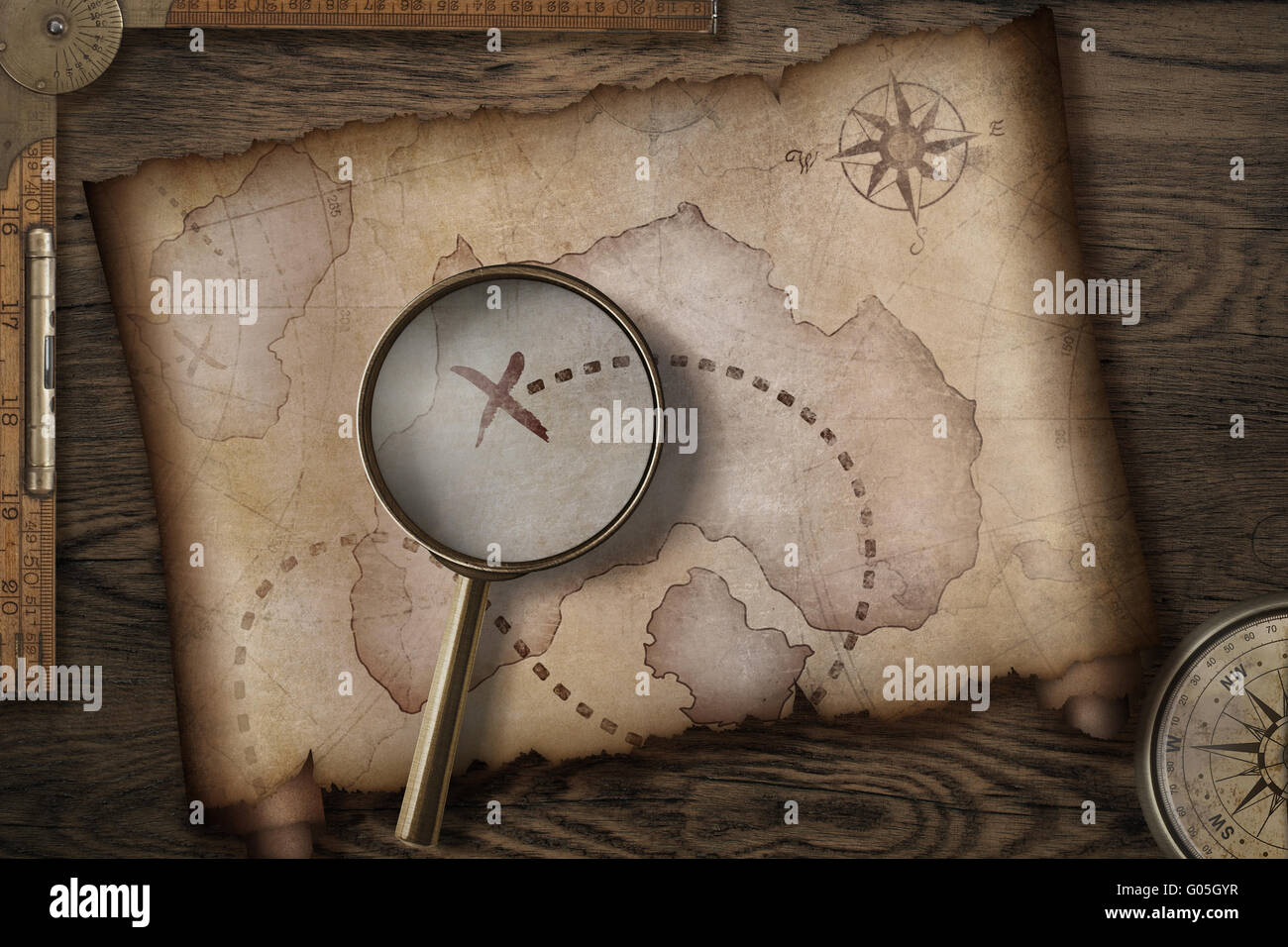 Treasure map compass hi-res stock photography and images - Alamy
