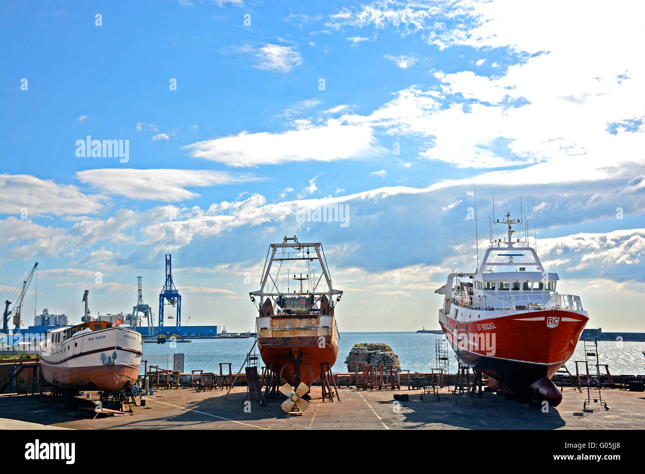 Sete france sea port ship hi-res stock photography and images - Alamy