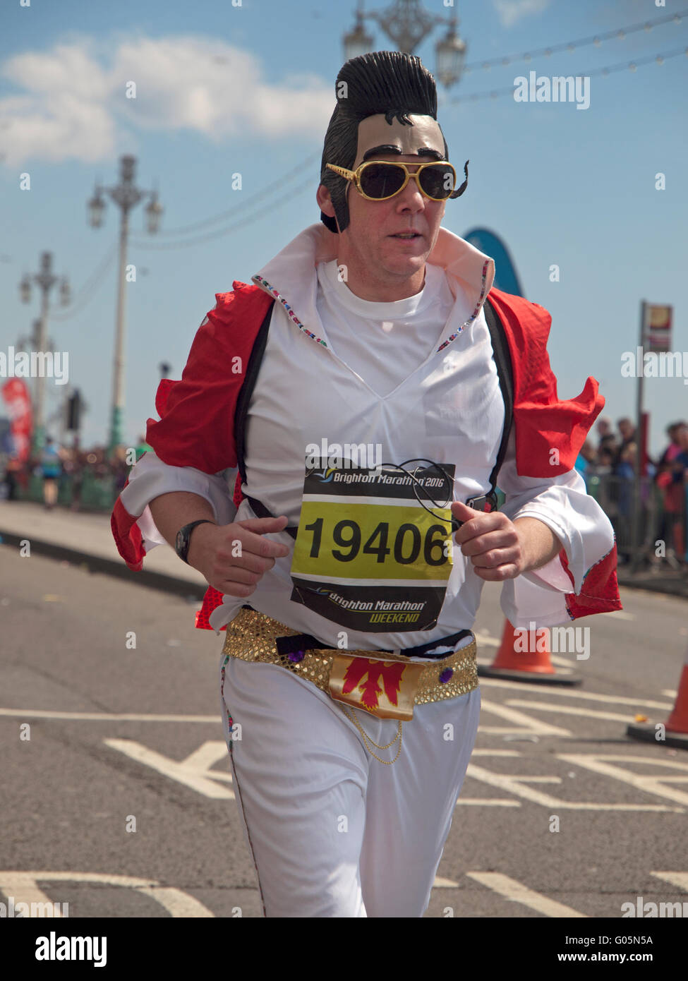 A runner in the Brighton Marathon Stock Photo - Alamy