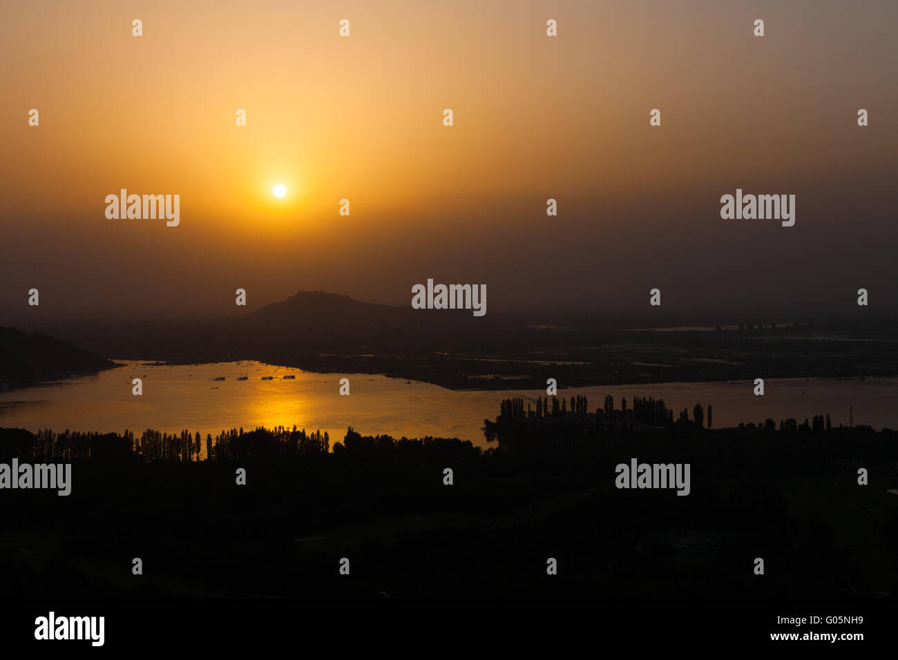 Dal lake aerial hi-res stock photography and images - Alamy