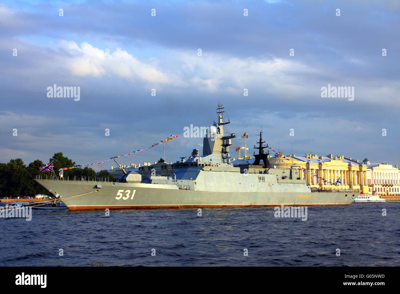 Armoured gunship hi-res stock photography and images - Alamy