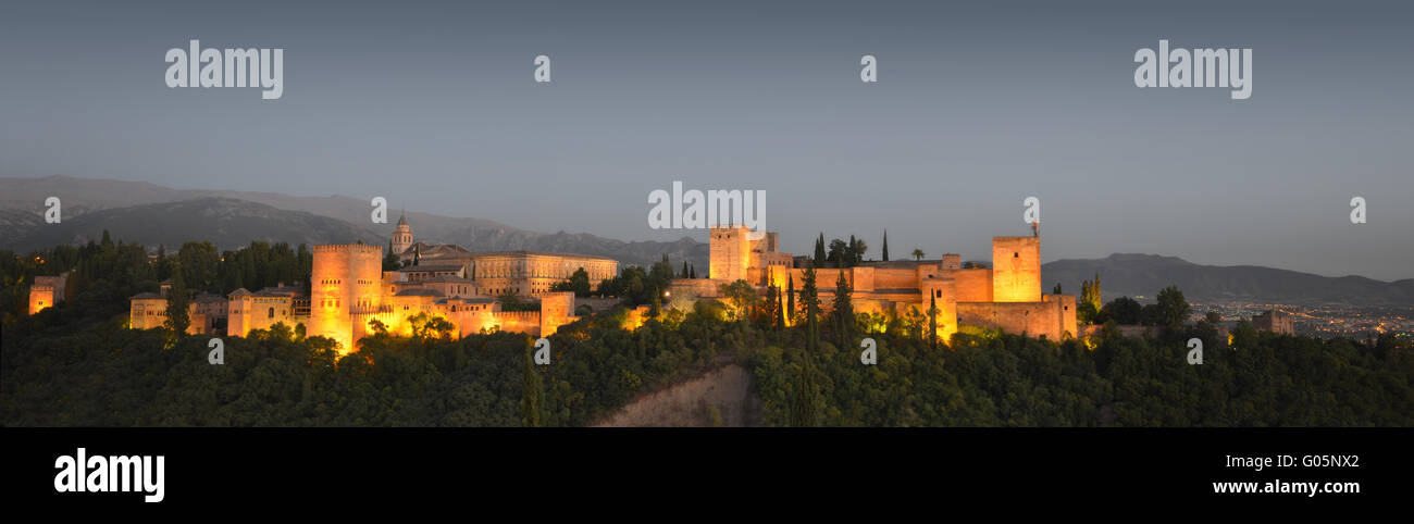 Panoramic alhambra night hi-res stock photography and images - Alamy