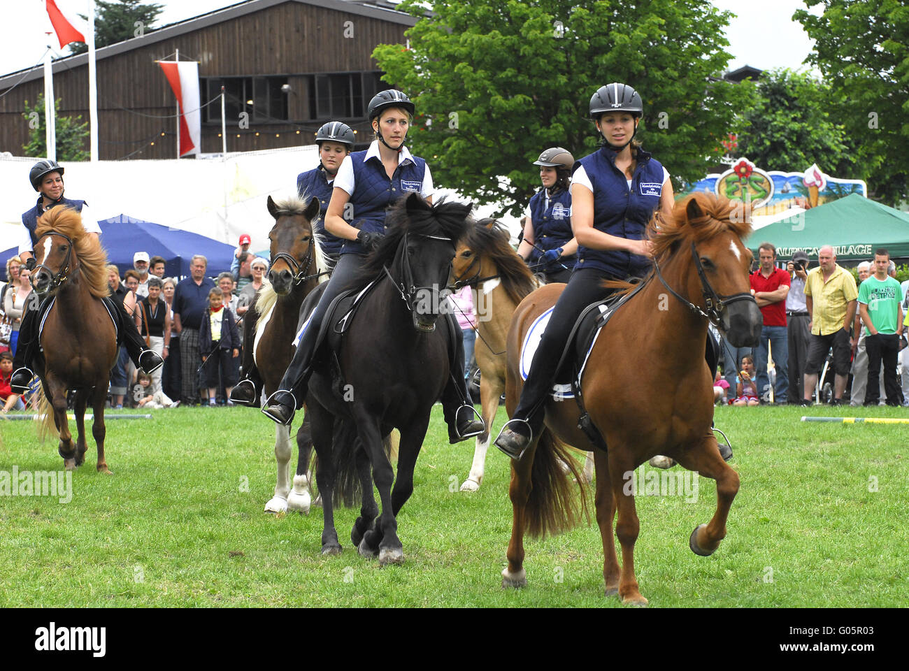 Rider riding woman ride out hi-res stock photography and images - Alamy