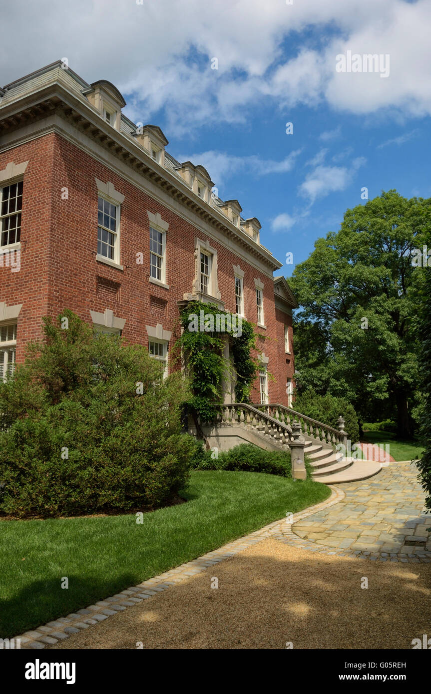 Georgetown neighborhood library washington hi-res stock photography and ...