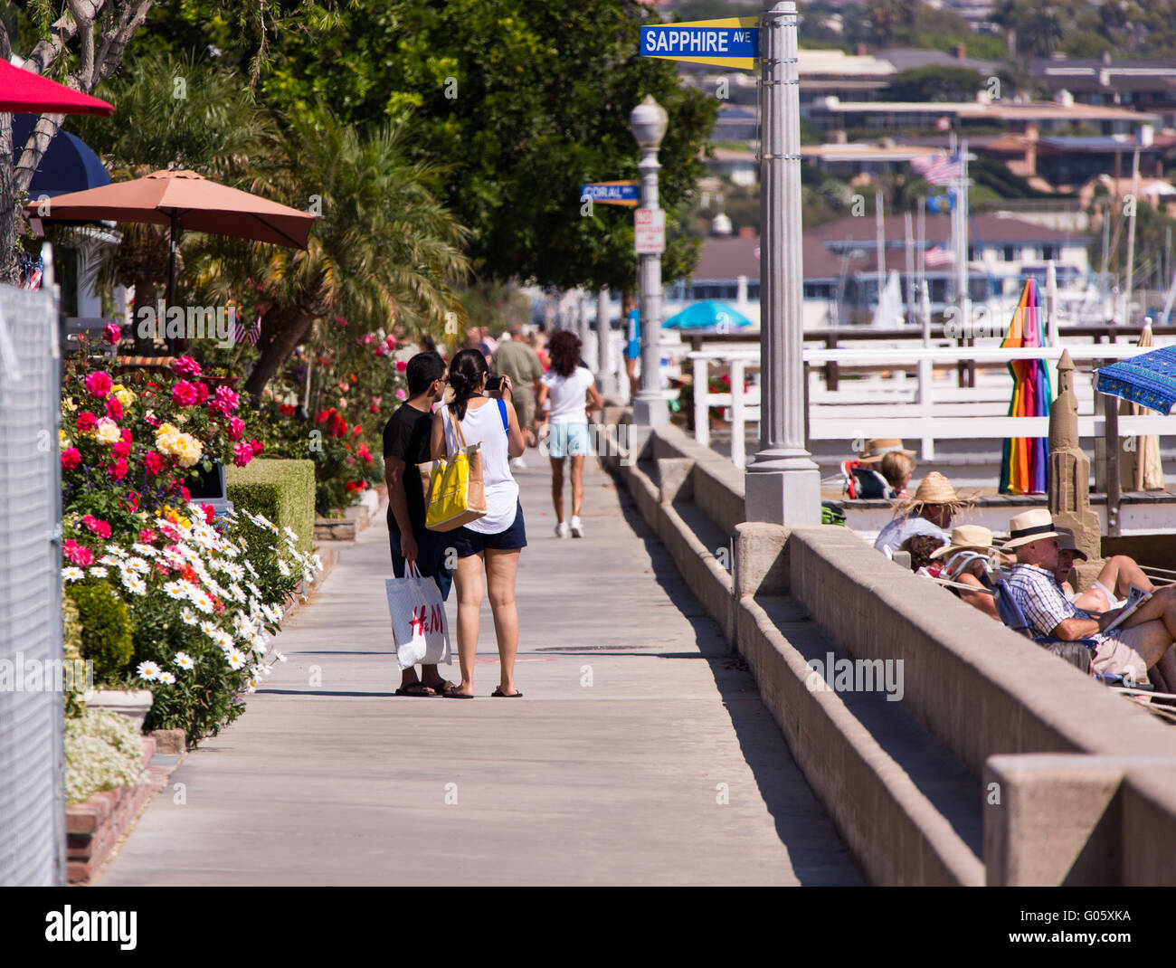 Beach Promenade of Balboa Island Stock Photo - Alamy