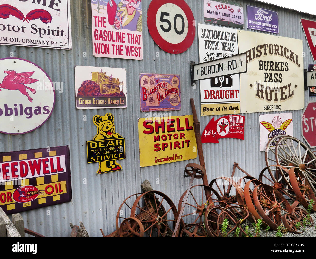 Old motoring signs at Three Creeks Service Station South Island, New ...