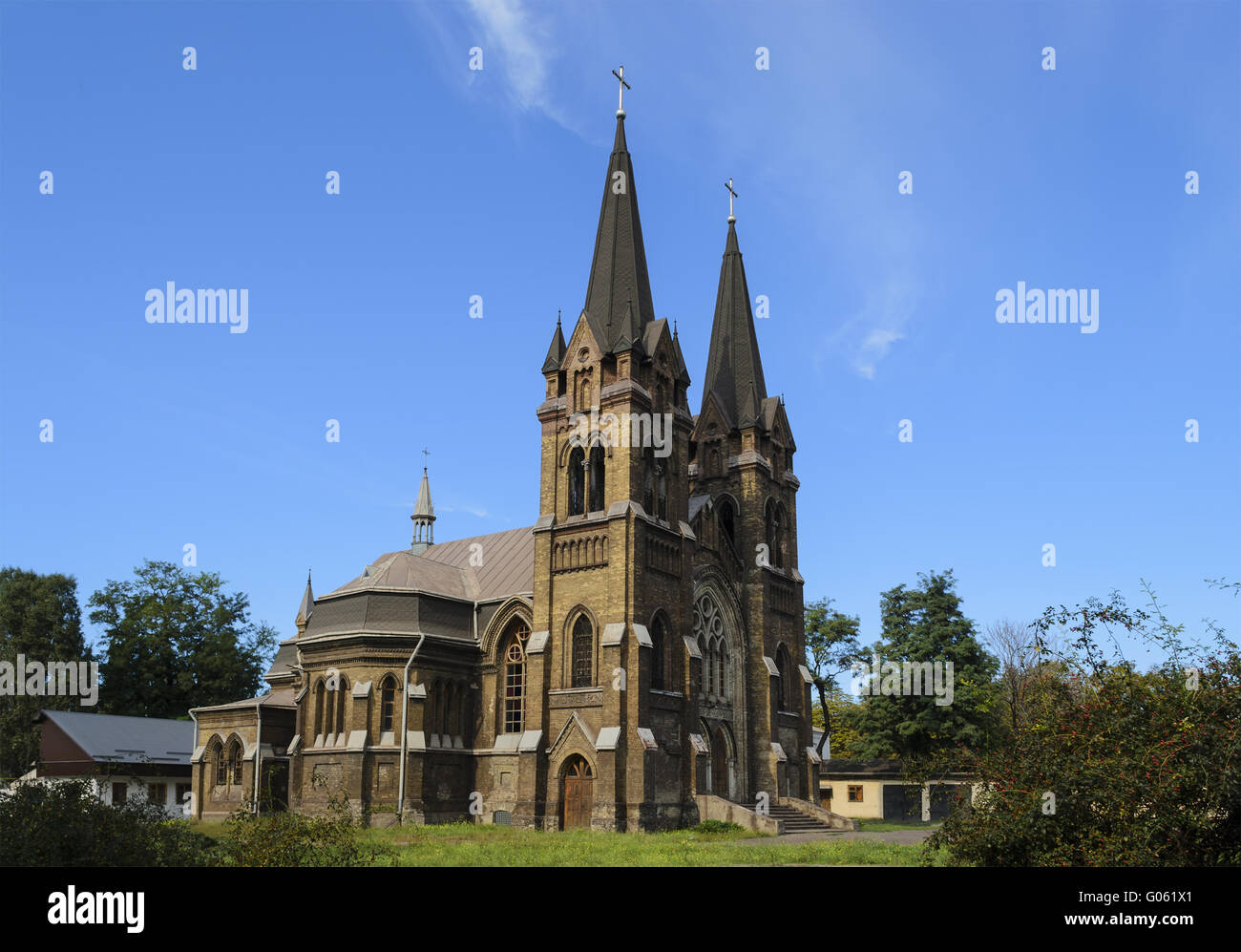 Church shape hi-res stock photography and images - Alamy