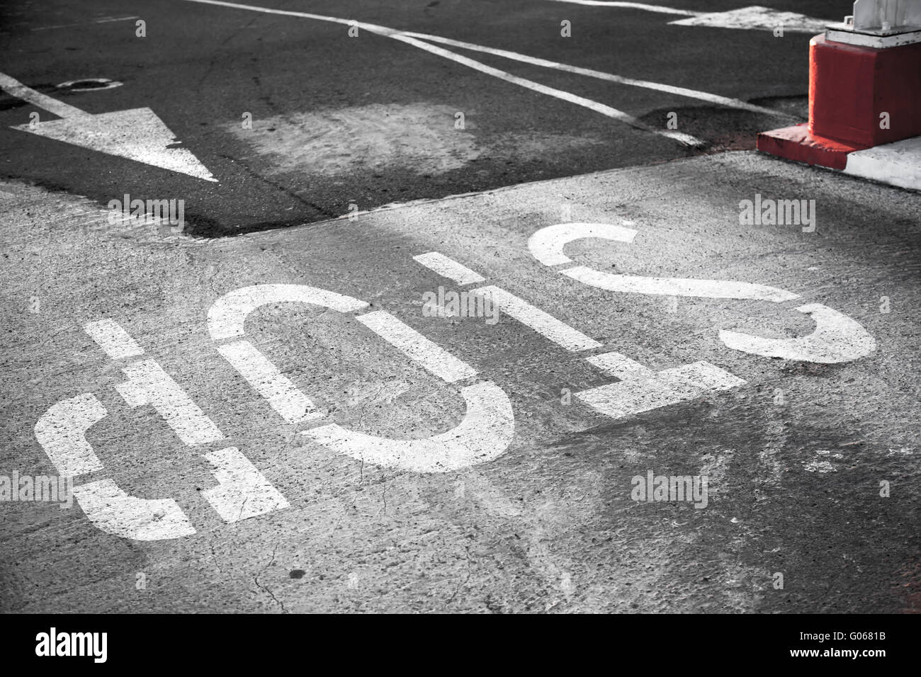 Stop marking on pavement hi-res stock photography and images - Alamy