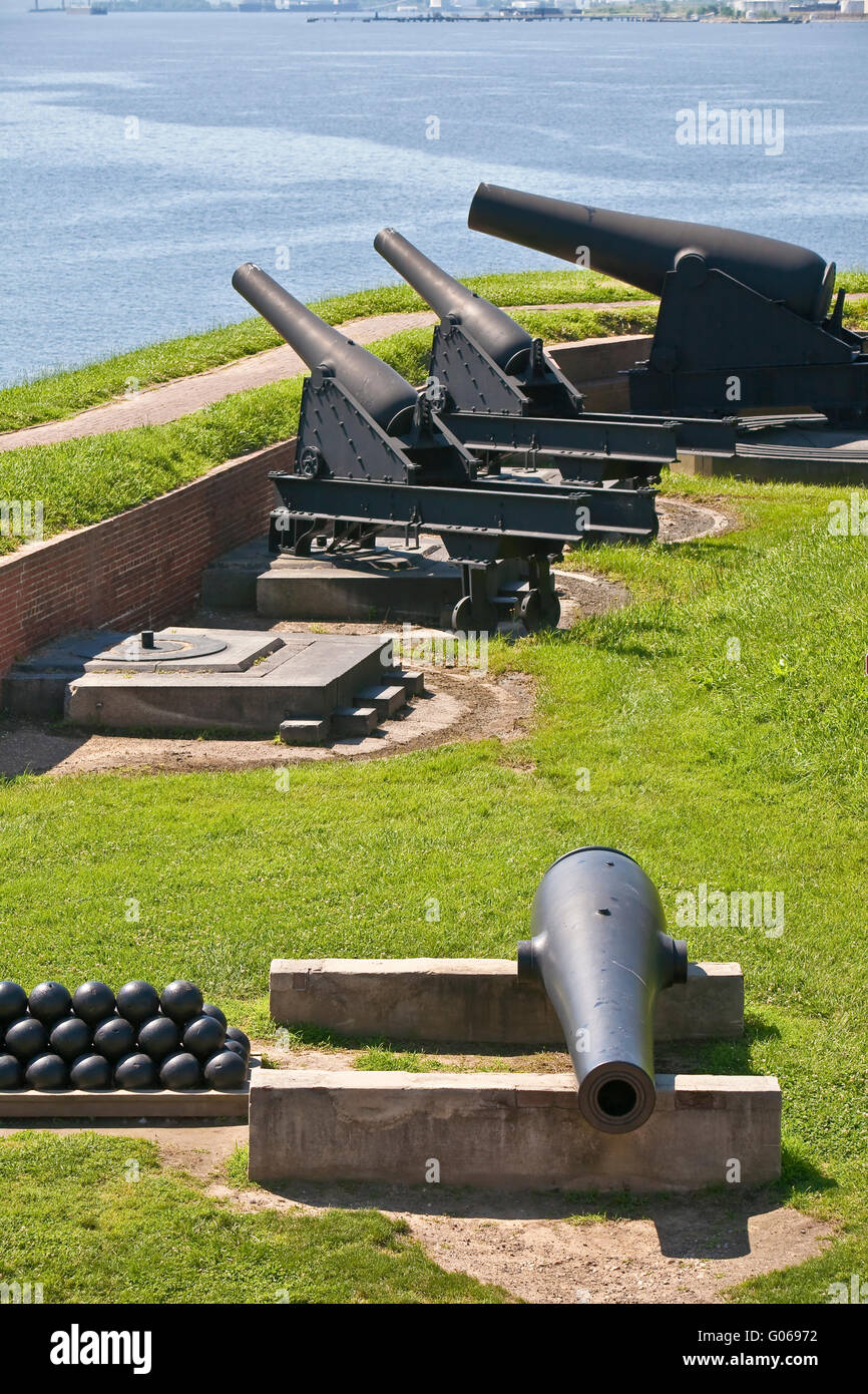 Ordnance rifle cannon hi-res stock photography and images - Alamy