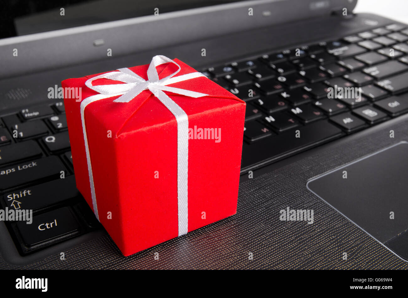 Gift symbol on keyboard hi-res stock photography and images - Alamy