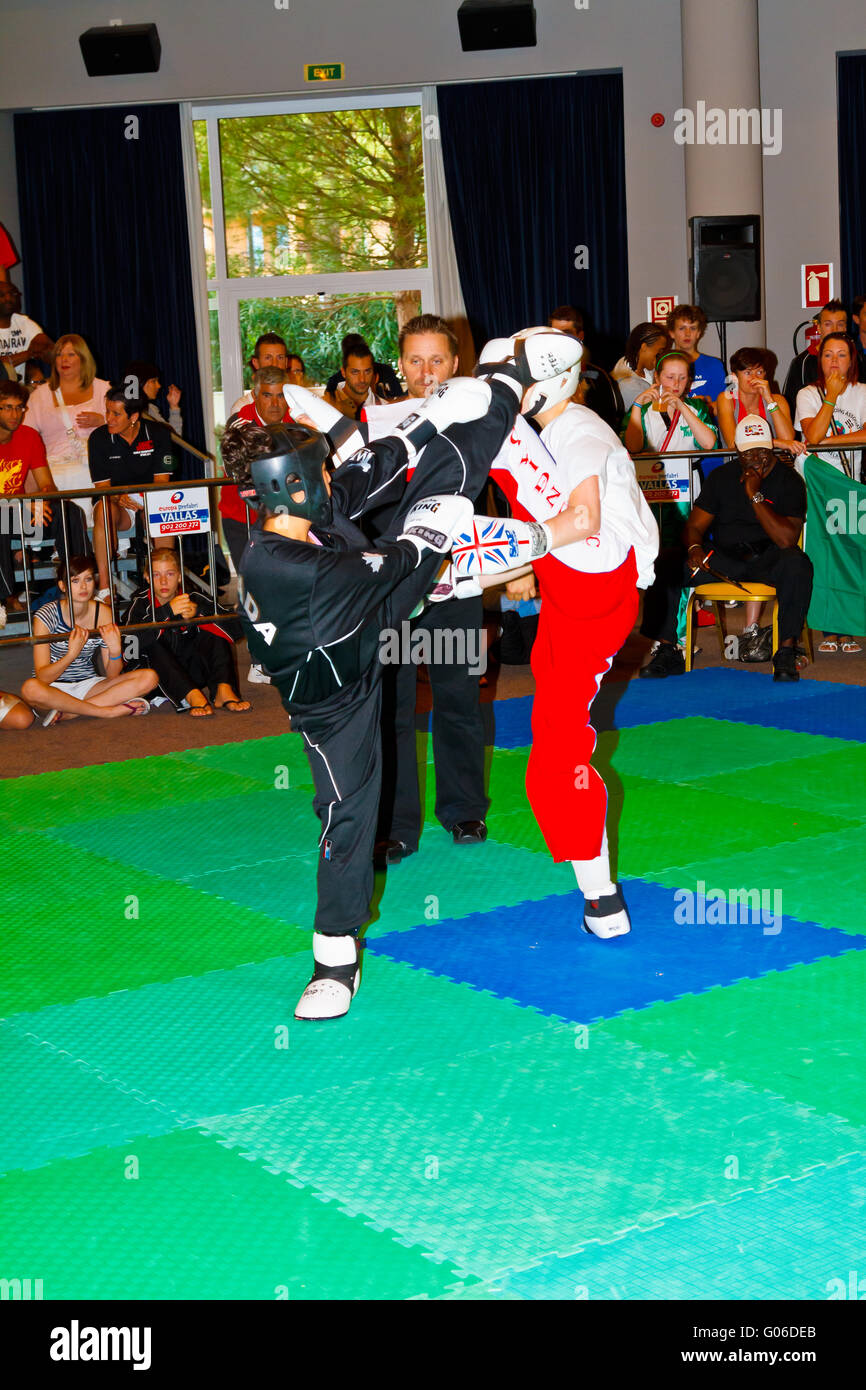 Kickboxing competition hi-res stock photography and images - Alamy