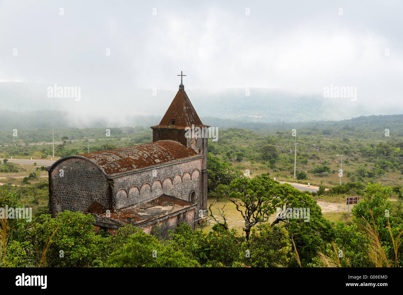 Abandoned christian church Stock Photo - Alamy