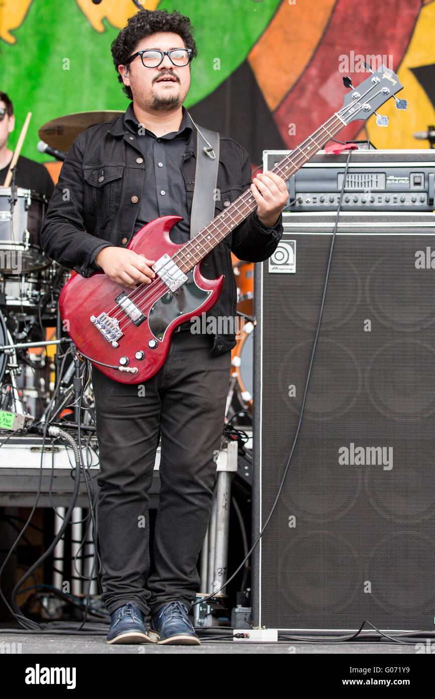Musician suffers hi-res stock photography and images - Alamy