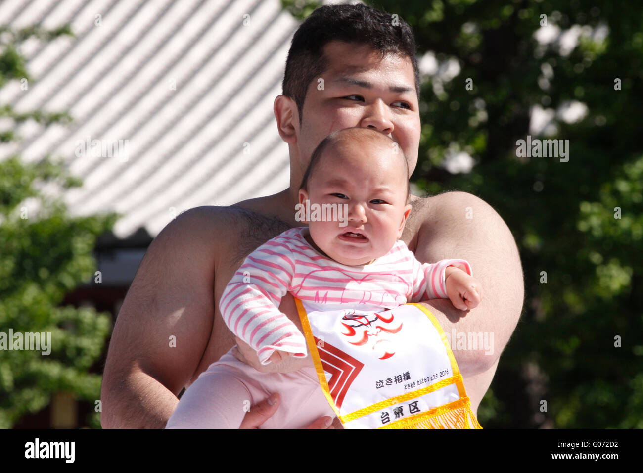 Tokyo, Japan. 29th April, 2016. Baby Crying Sumo, Naki-Zumo event was ...