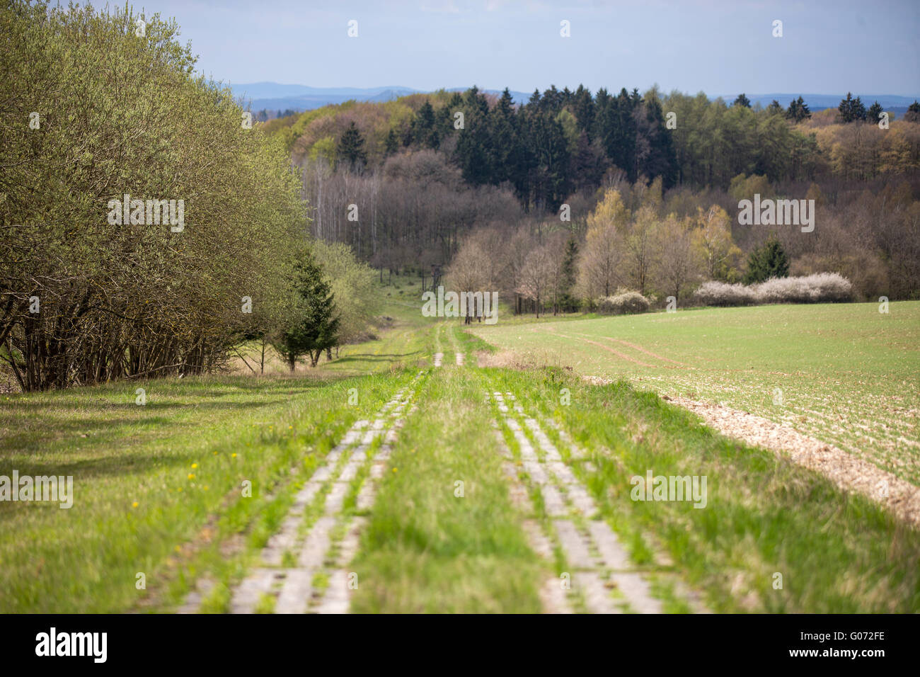 Eisfeld, Germany. 29th Apr, 2016. The 'Kolonnenweg' marks the former ...
