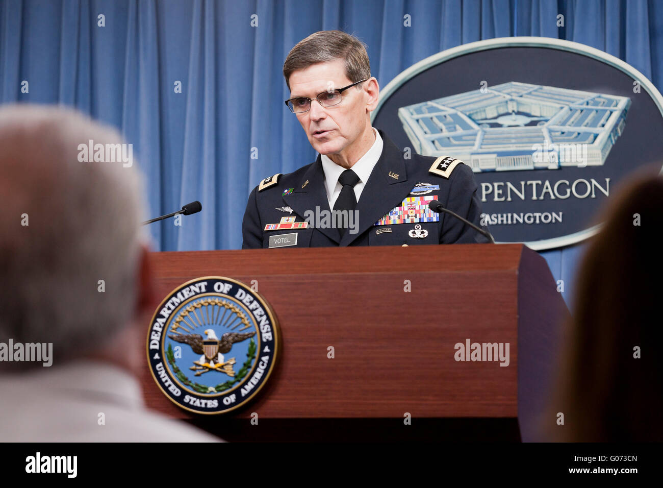 General joseph votel hi-res stock photography and images - Alamy