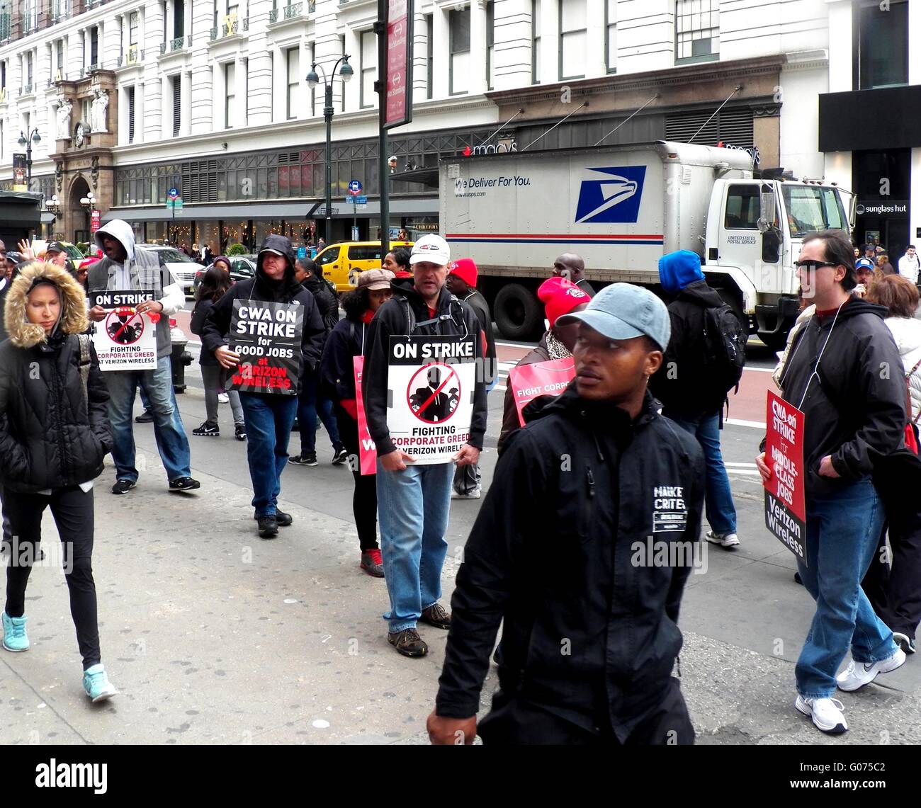 50 34th street hi-res stock photography and images - Alamy