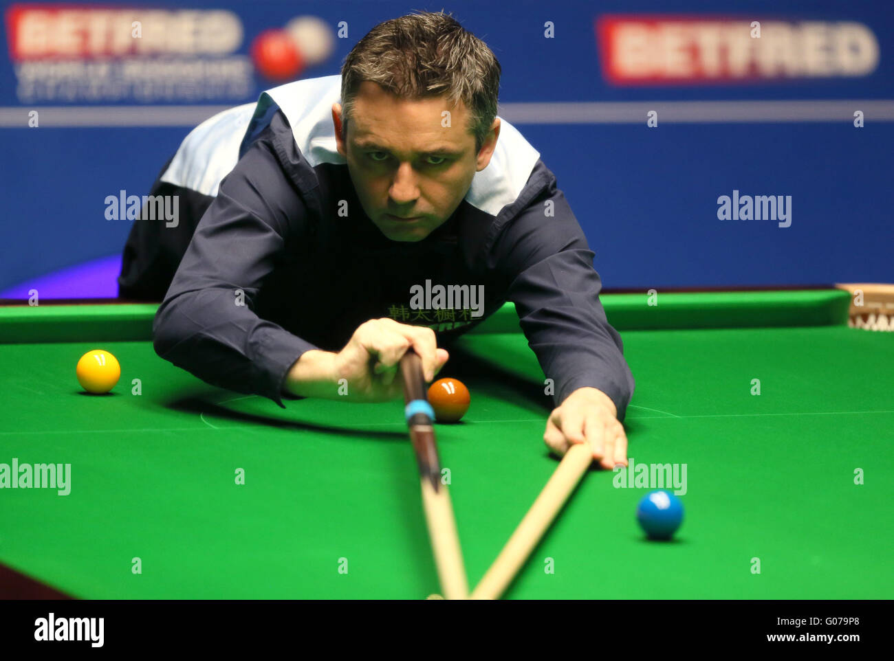 Sheffield. 30th Apr, 2016. Alan McManus of Scotland competes during the ...
