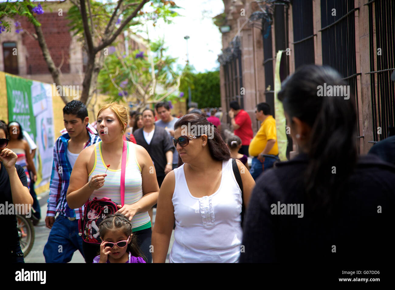 People outside Aguascalientes cathedral Stock Photo - Alamy