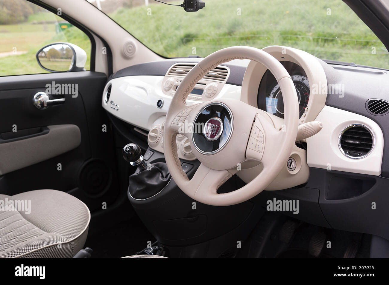 Interior Fiat 500l Pop