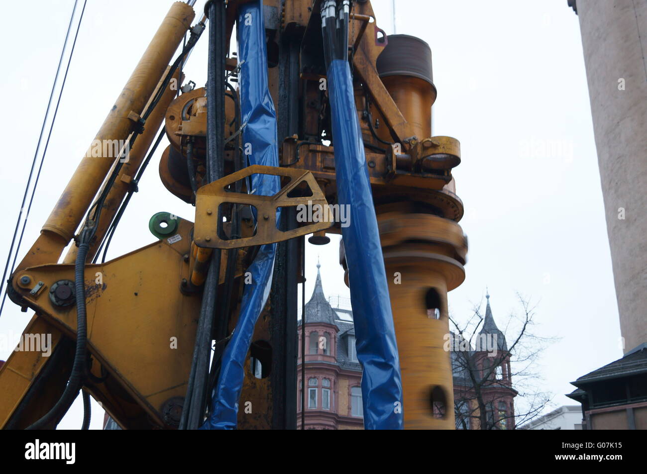 Drilling drilling vehicle hi-res stock photography and images - Alamy