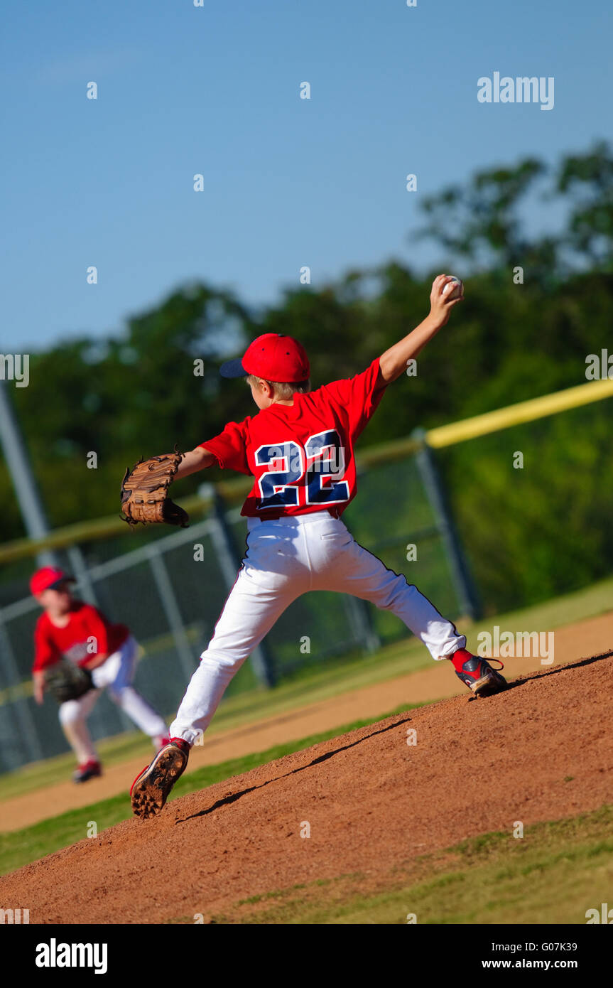 Young little league pitcher Stock Photo - Alamy