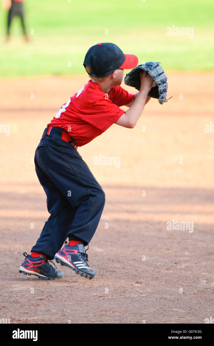 little league baseball player Stock Photo - Alamy