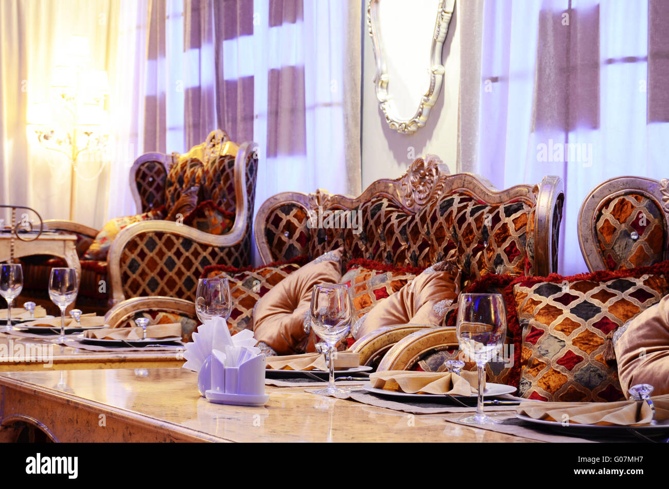 Interior of smart expensive restaurant with serving Stock Photo - Alamy