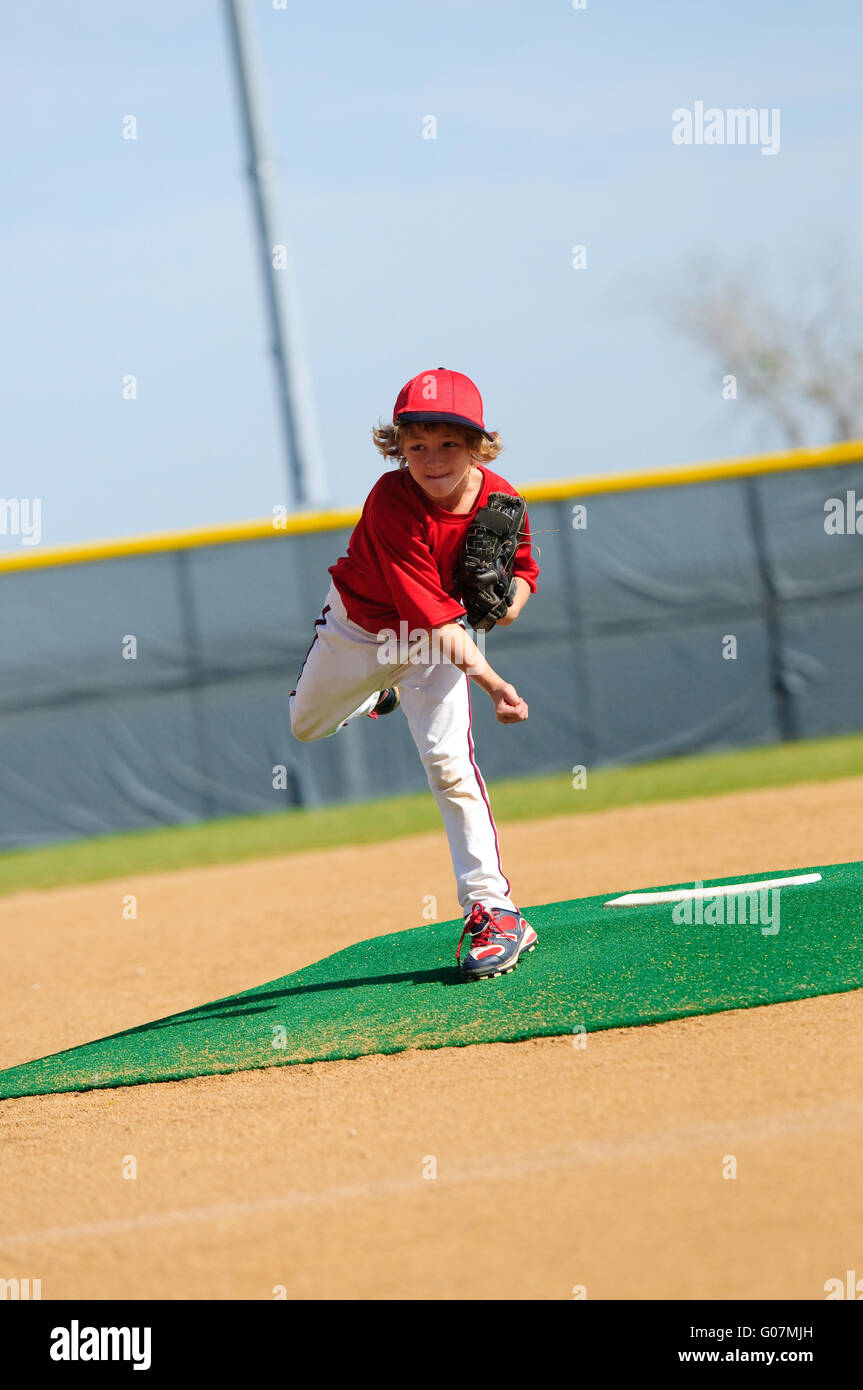 Boy with pitcher hi-res stock photography and images - Alamy