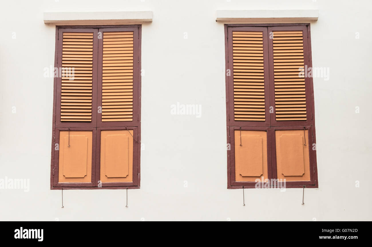 Plain wall hi-res stock photography and images - Alamy