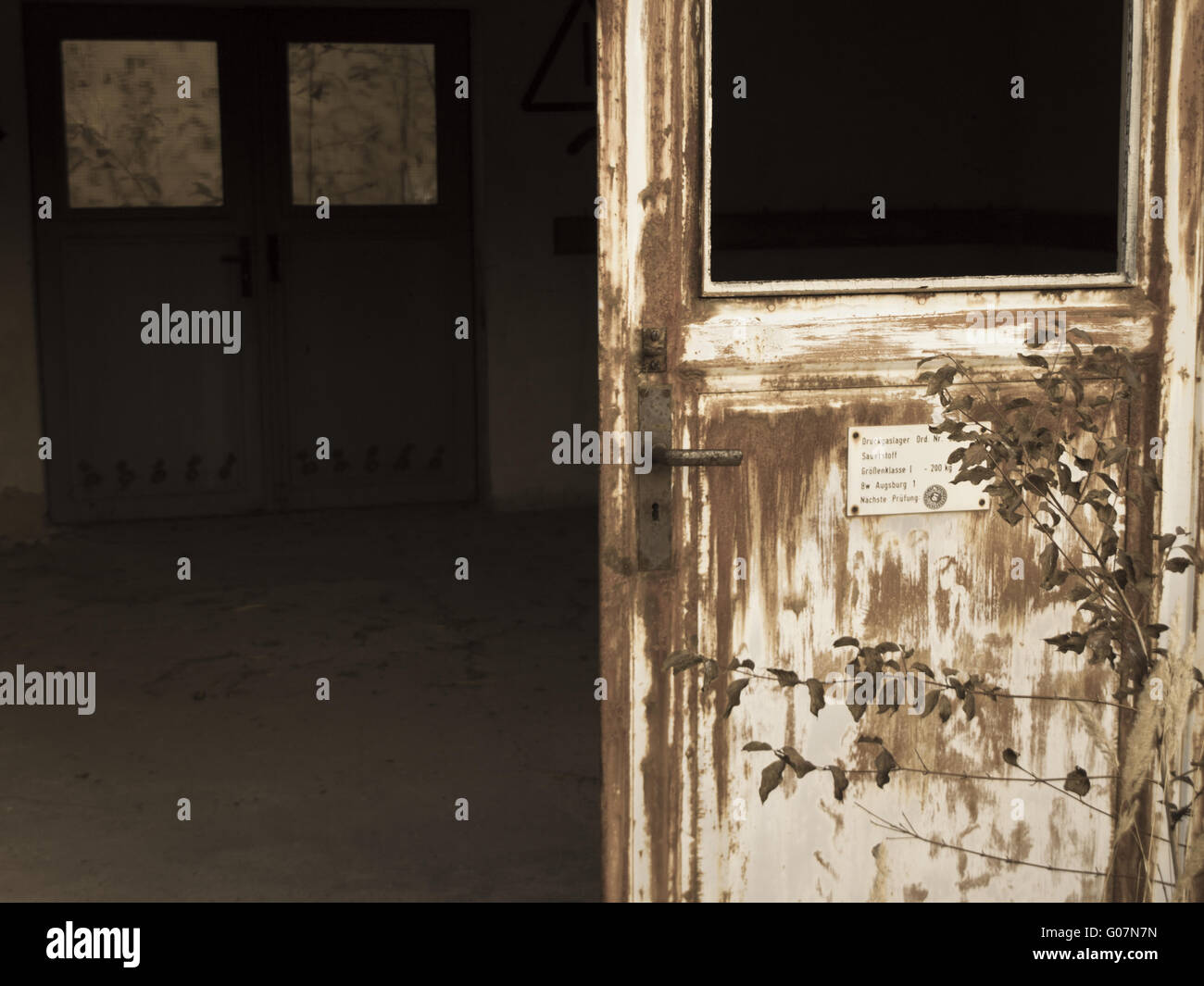 Old storeroom hi-res stock photography and images - Alamy