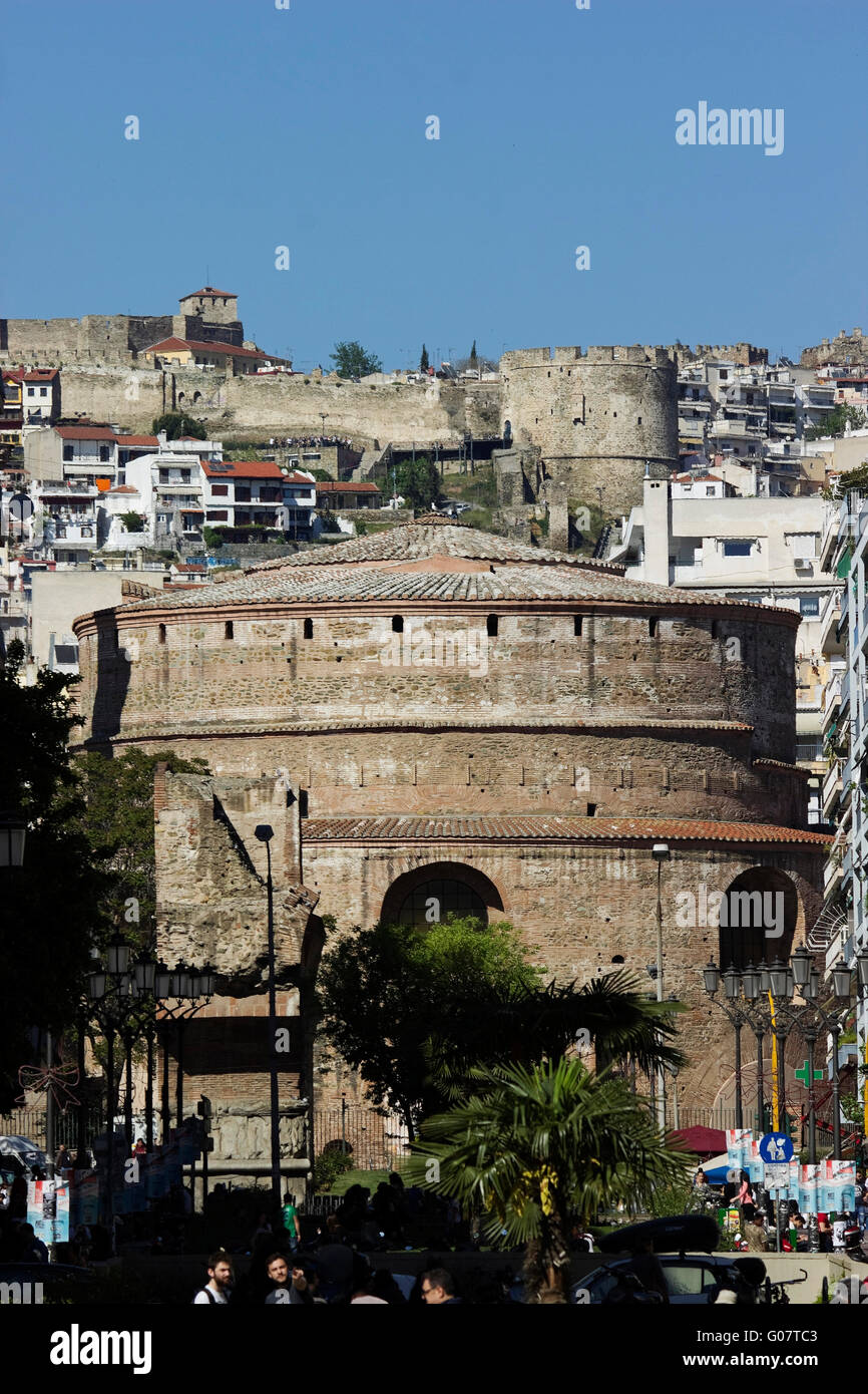 Medieval circular tower in town walls hi-res stock photography and ...