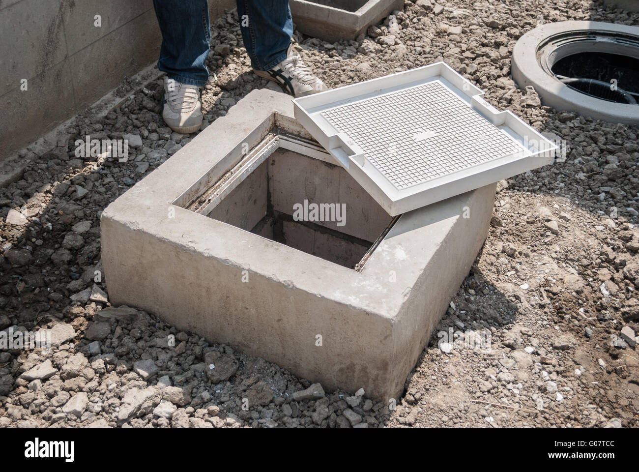 Pollution water manhole hi-res stock photography and images - Alamy
