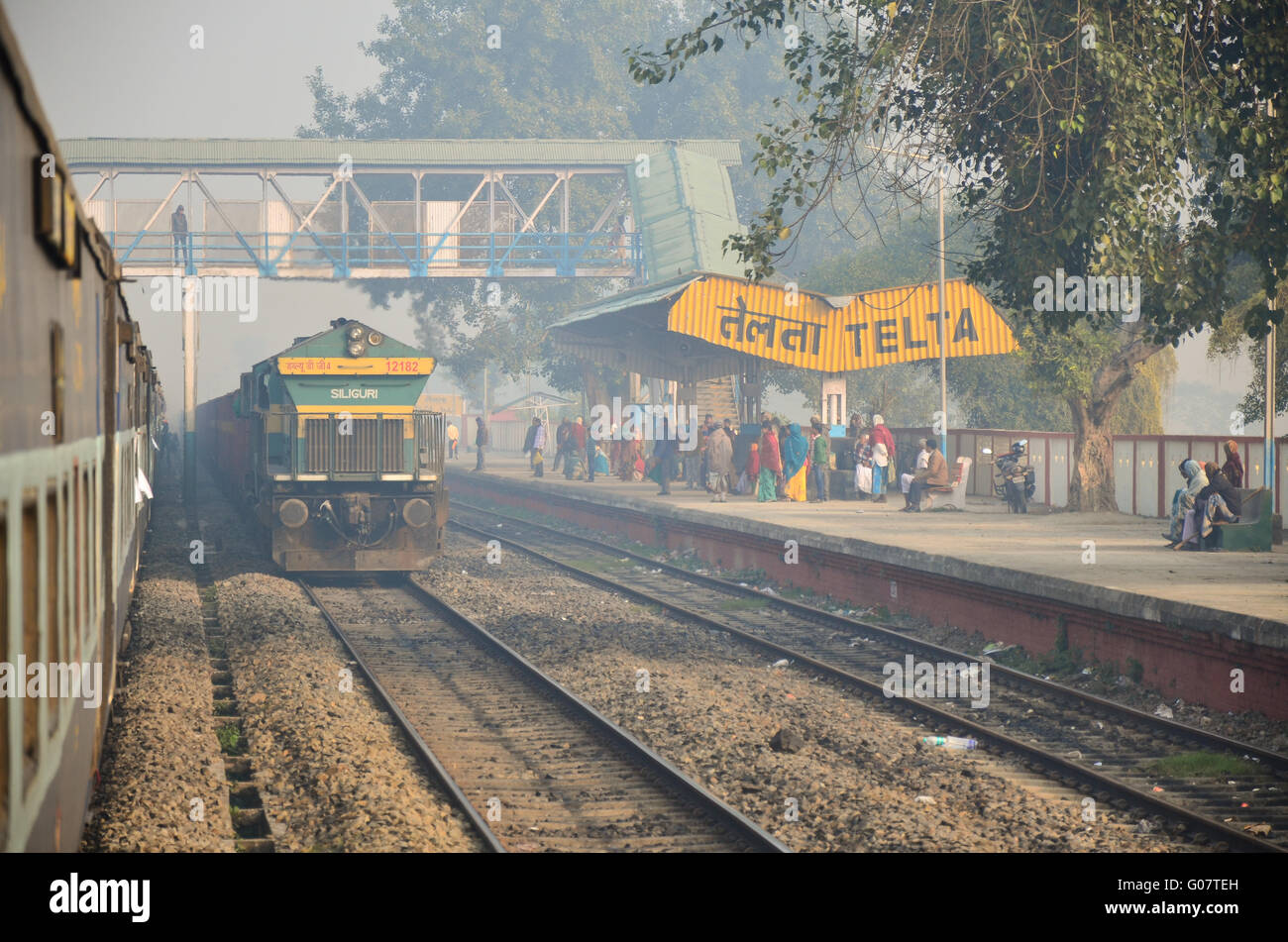 Train arriving Telta railway station on NFR ( Northeast Frontier ...