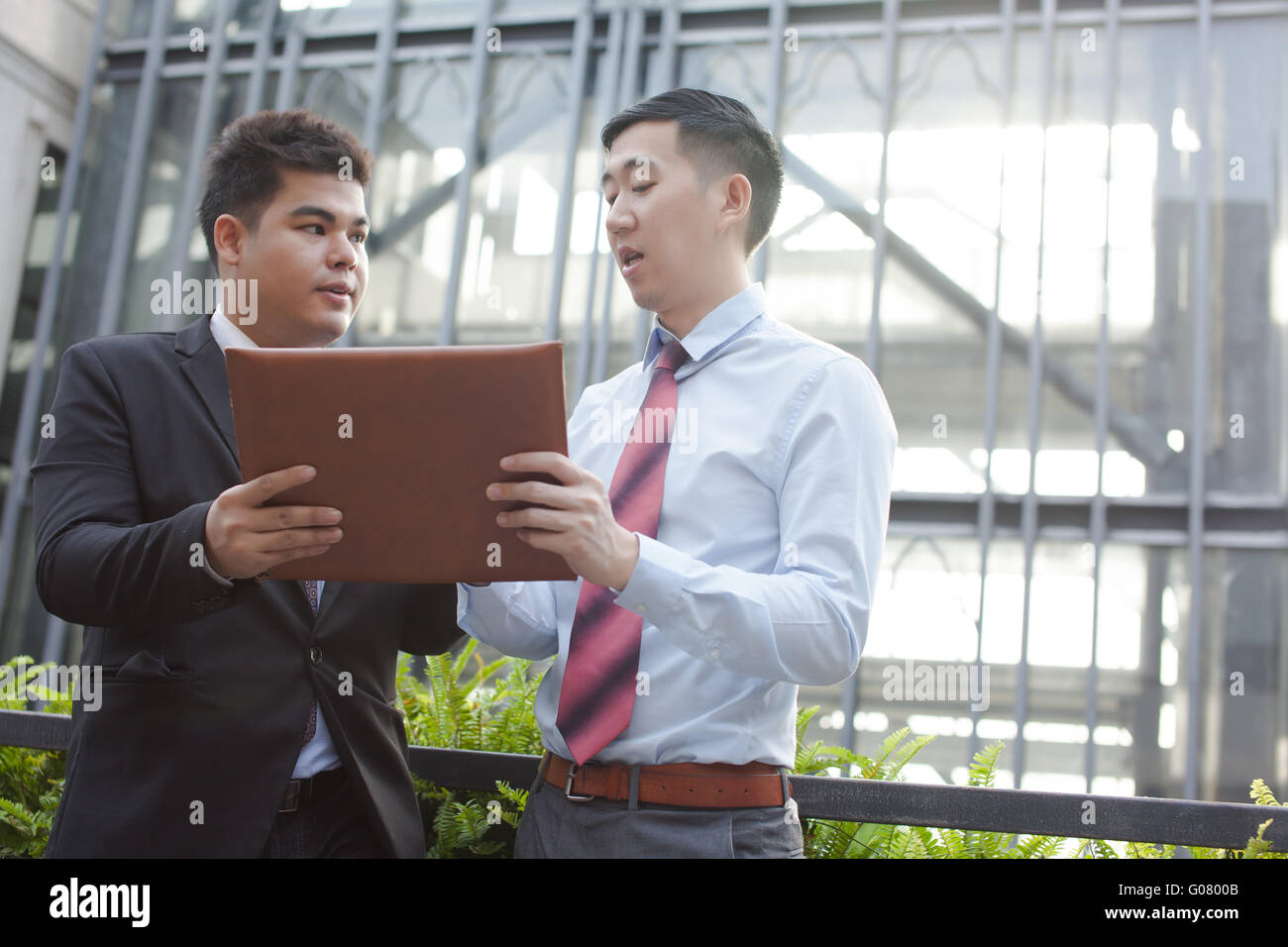 Young Professionals Walking Stock Photos & Young Professionals Walking ...