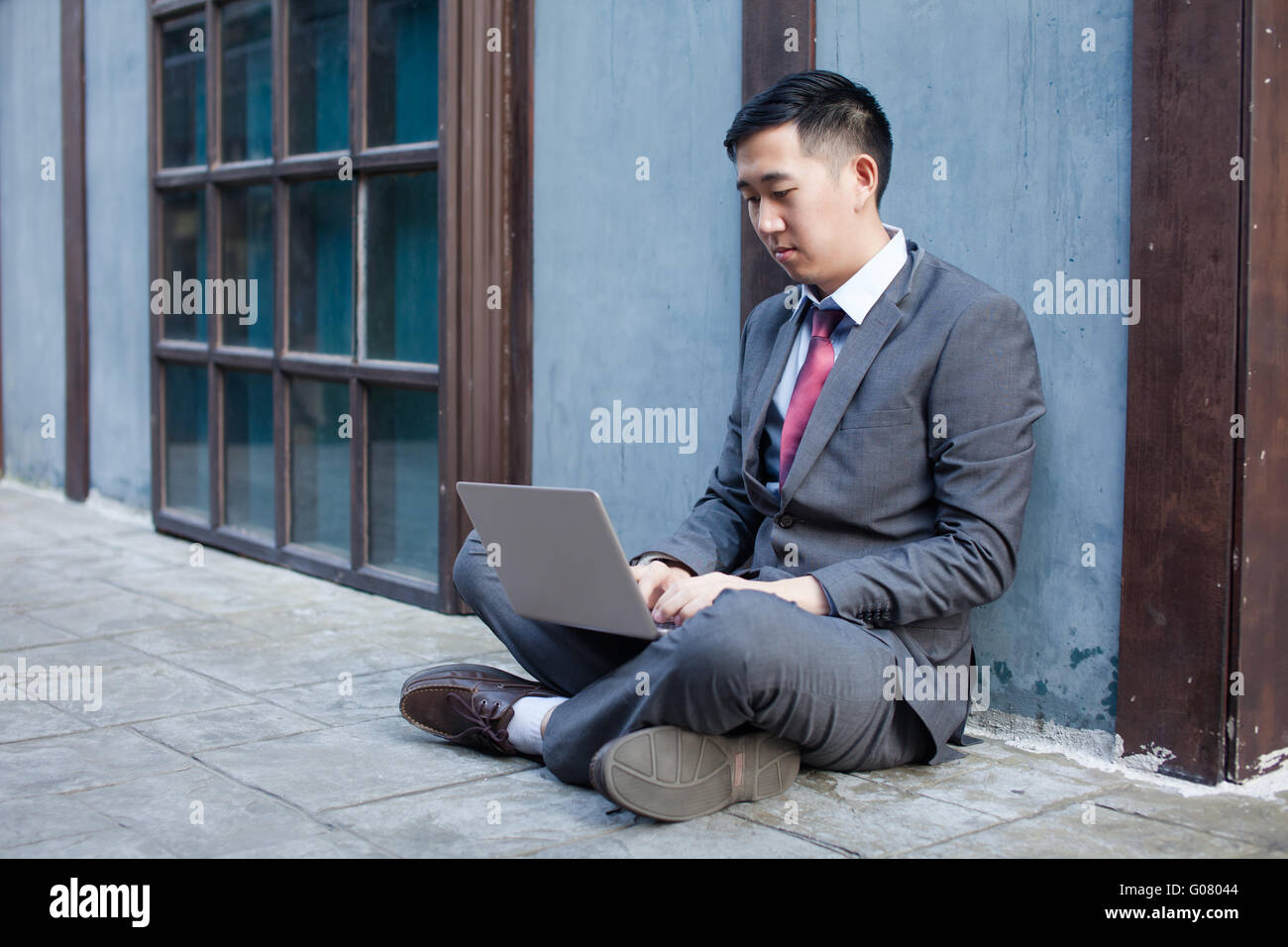 Work for anywhere hi-res stock photography and images - Alamy