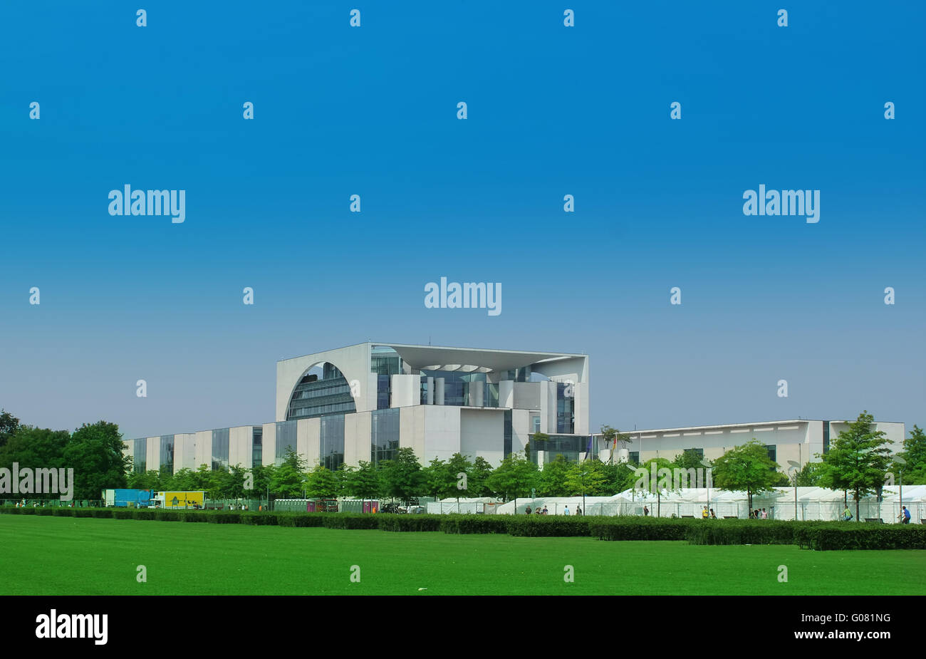 German chancellors office berlin germany hi-res stock photography and ...